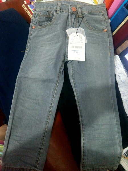 Zara Boys джинсы на 3-4 года, качество люкс, Морокко!