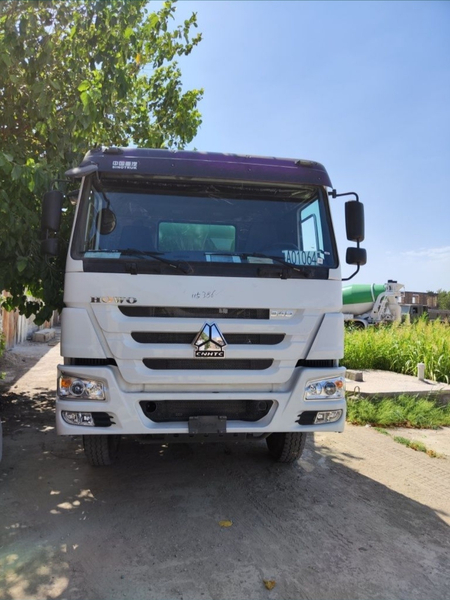 Howo Автомиксер 10м3