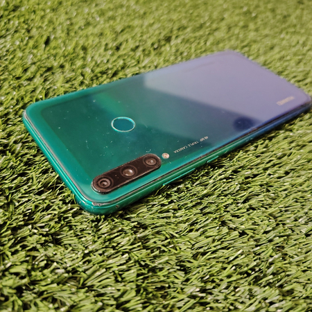 Huawei P40 lite E sotiladi