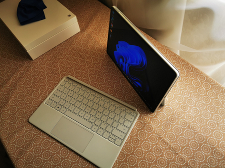 Huawei MateBook E Go