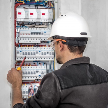 Tajribali elektirik bor