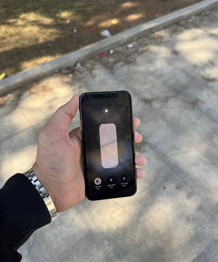 Iphone xs 256tali 80batareka
