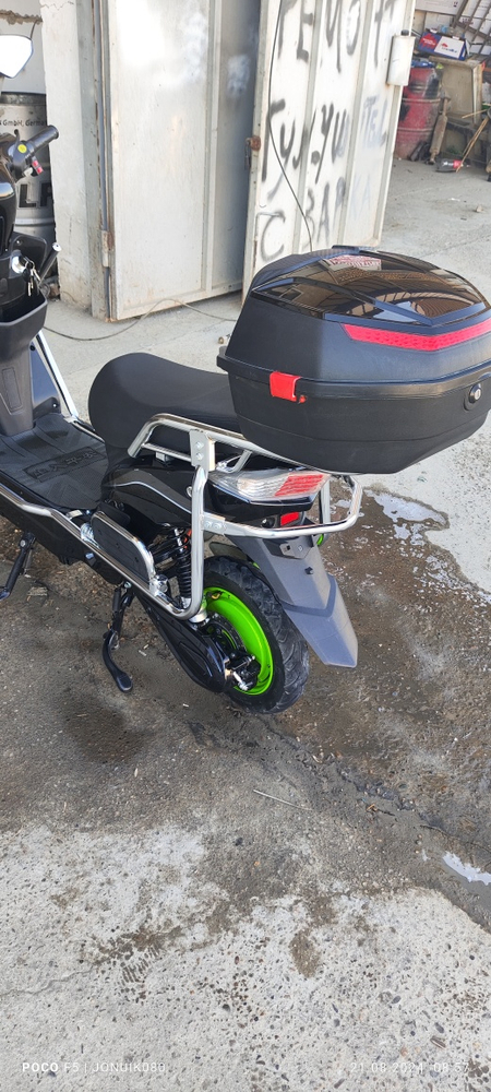 Arora attak 5. Elektro skuter 5 ta akamulyatorlik. Tezligi 50 kmh.