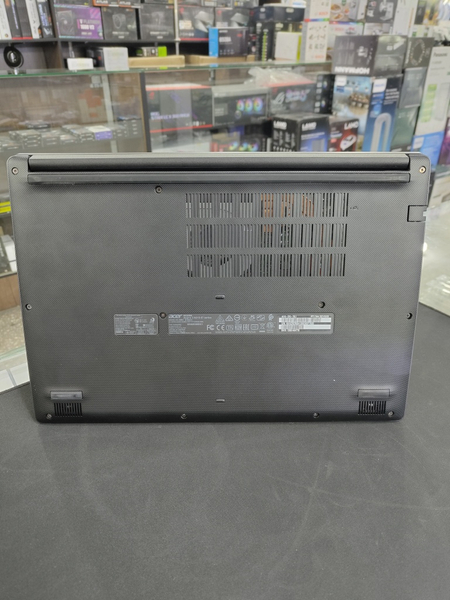 Acer Aspire 3 (i7-10/8/256/MX330)