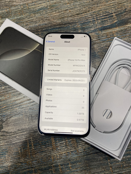 iPhone 16pro Max Z/ZA  1/tb dubay 1-1