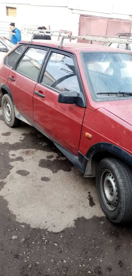 продаю свою машину 2109, резина аккумулятор новые. пробег 150 тыс.