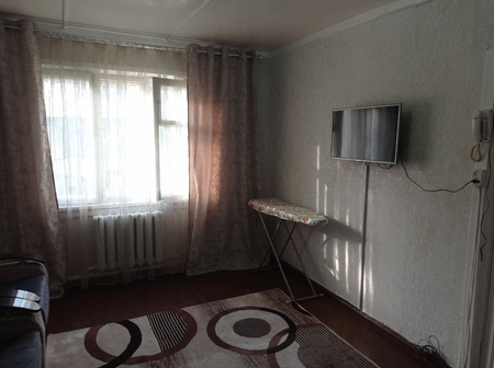 Сдается 1 ком КВ в спутнике ориентир райгаз  (в деревянном доме )