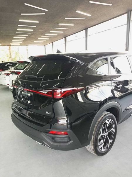 JAC JS8 7 местный