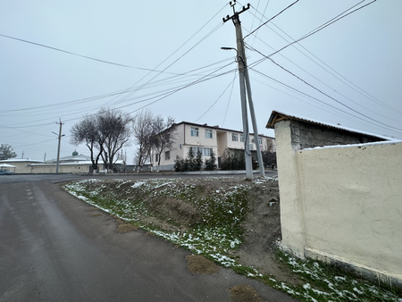 Продается земля в М.лугбекском районе 2.2 СОТОК 78 тыс срочно келишамз