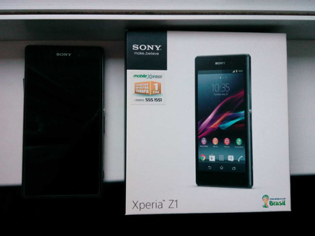 Sony Experia Z1 Android 5.1.1. Память 16Gb