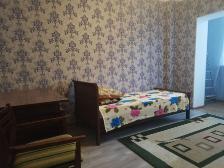 3-комнатная квартира, Дархан (метро Хамид Олимжан)..