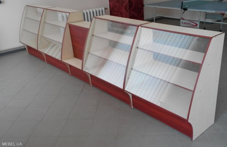 На заказ витрины
