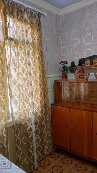 Чиланзар 11 2х комнатная Балкон 1.5*3