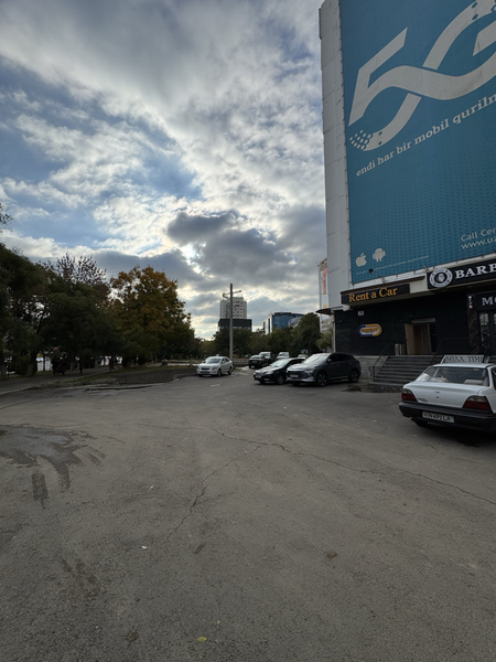 Айбек Центр 32 кв.м нежилое помещение под любой бизнес срочно аренда