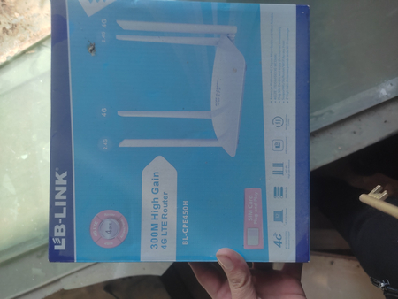 Router Sotiladi Sim kartalik
