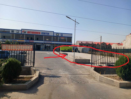 Сдается в аренду площадка и офис для автосалона
