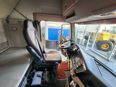 Тягач FAW JH6 4x2 CNG- Газ, Пневмоподушка!