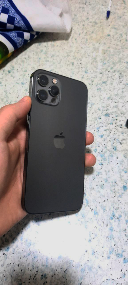 Iphone 12 pro Srochno sotiladi