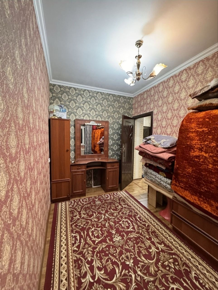 Срочно продаётся 77-Серия Кирпичный дом Юнусобод-18 70м2