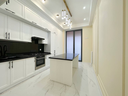 Продам 3 ком квартиру в новостройке Модерн Строй