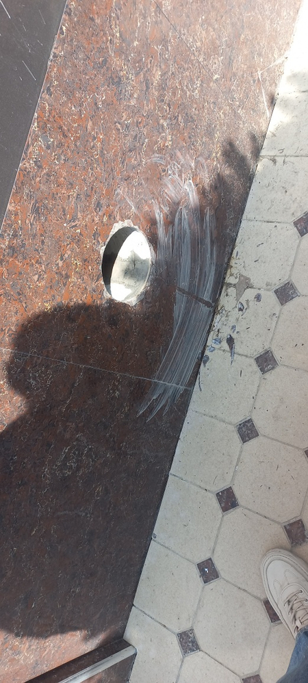 Almasniy burda beton teshish .Ferfratorda beton buzamiz