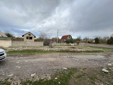 Продается участок 5,5 соток,  п. Азадбаш Бостанлыкский район