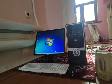 LG Windows 7  150$ Toza 4 yil ishlatilgan Manzil Xorazm Vo