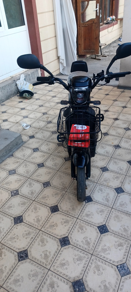 Elektro skuter sotiladi