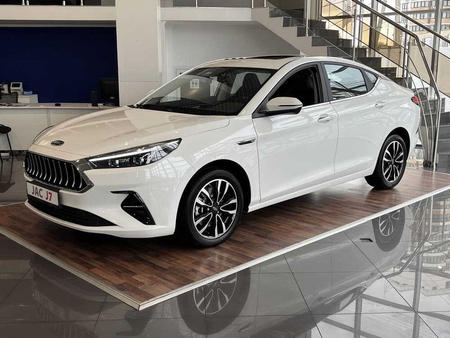 Jac J7  Srochno sotiladi