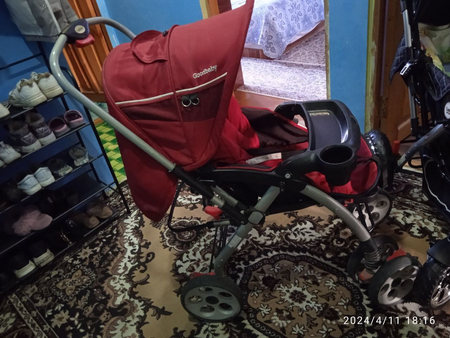 Продаётся коляска Goodbaby