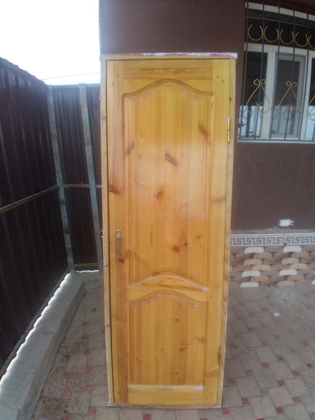 Двери продаётся б/у