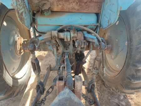 Traktor t28 komplekt.
