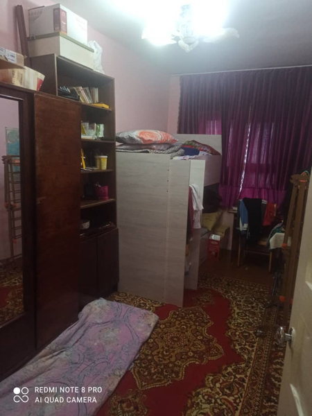 Продается квартира на втором этаже двух этажного дома в городе Каган