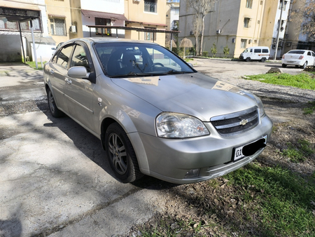 Продаю свою lacetti 1.8