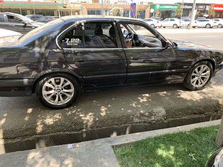 BMW E34 520i M52b20
