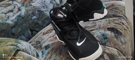 Nike кроссовки Бранд