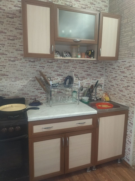 Сдаю Квартиру Яшнабадский р-он Авиасозлар-4. 1-ком 2-этаж 4-этажном До
