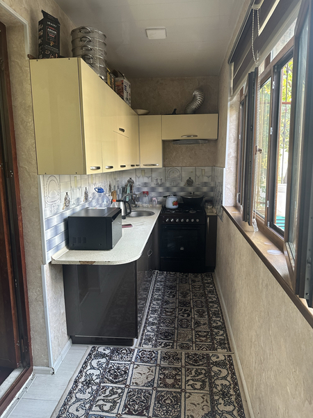 Yunus Obod-8kv  2/1/4 yevro remont Sotiladi