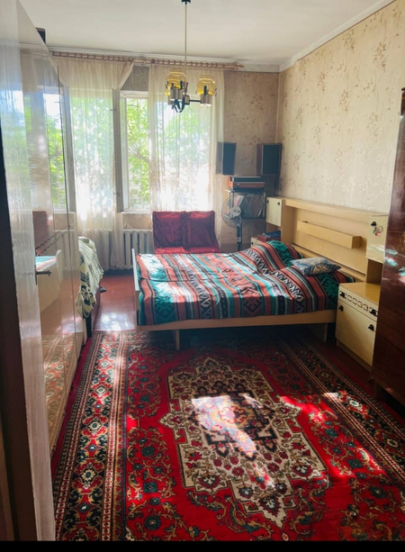 Срочно Ю11. 2в3ком. Не торец  Мега