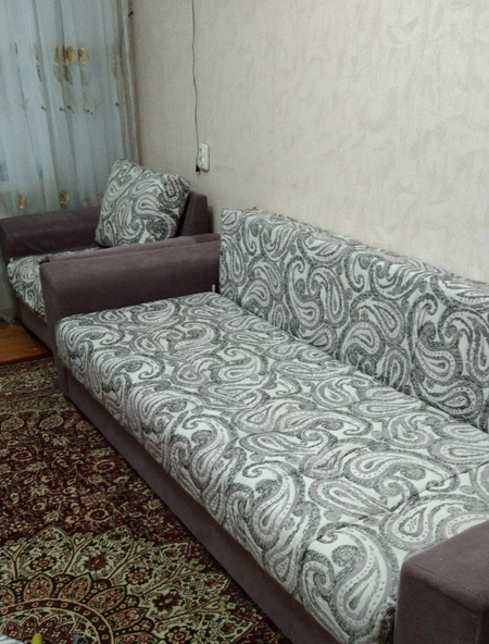 Продается диван с креслами