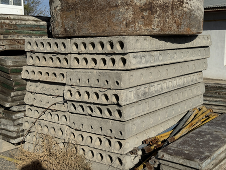 beton plitalar sotiladi