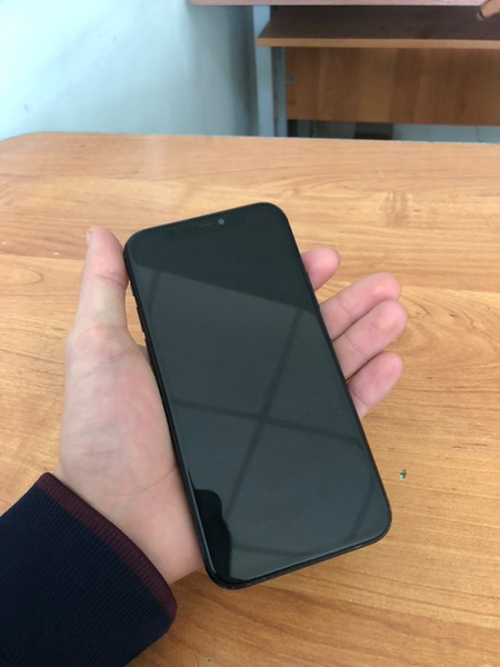 Iphone 11 pro sotiladi