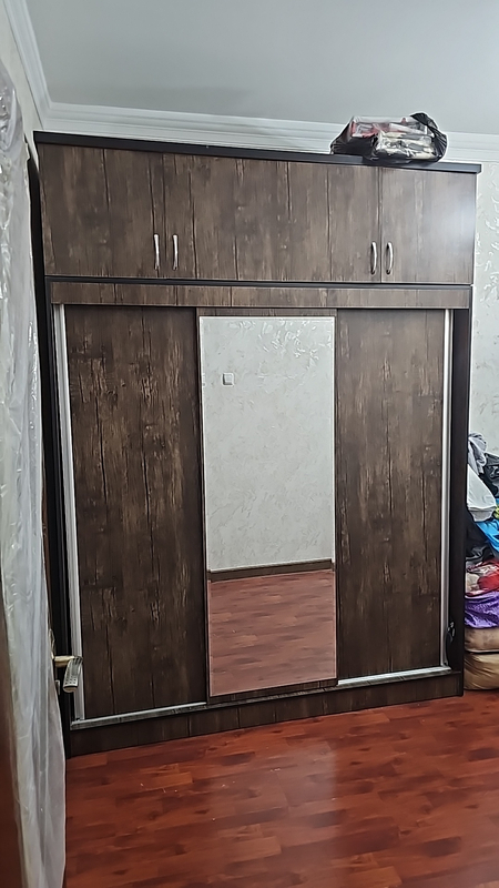 3 кровать и шкаф