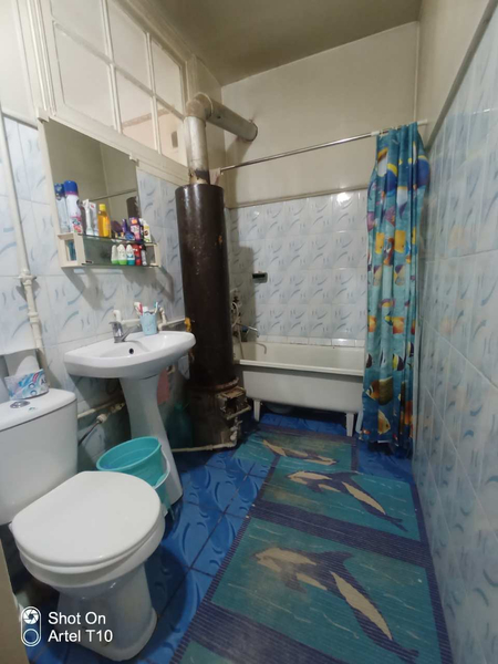 В центре Чирчика 2 ком кв