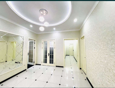 Gabus building 4 room 3 bed 2 bath Taras Shevchenko street metro Oybek