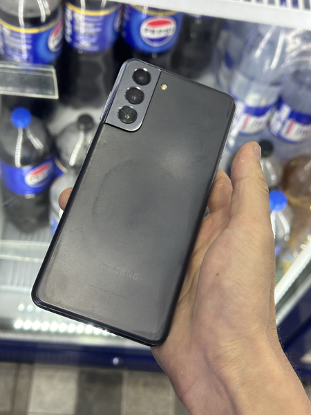 Samsung s21 ideal