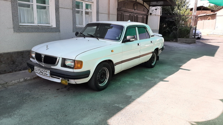 Волга газ 3110      год  1998     газ йок  бензинда