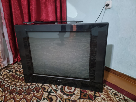 Продаётся телевизор