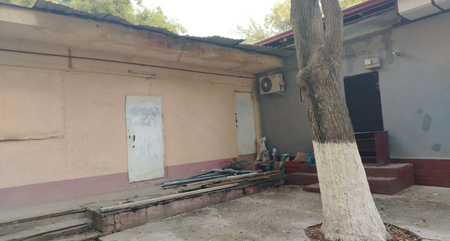 Бизнес учун нотурар жое Ю Абад  Бодомзор