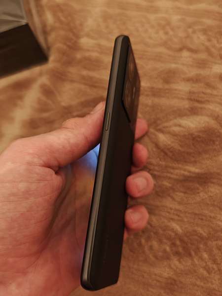 Продам realme gt neo 5 16/512